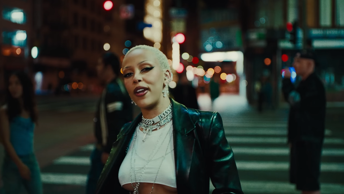 What Does Doja Cat Look Like With No Makeup?