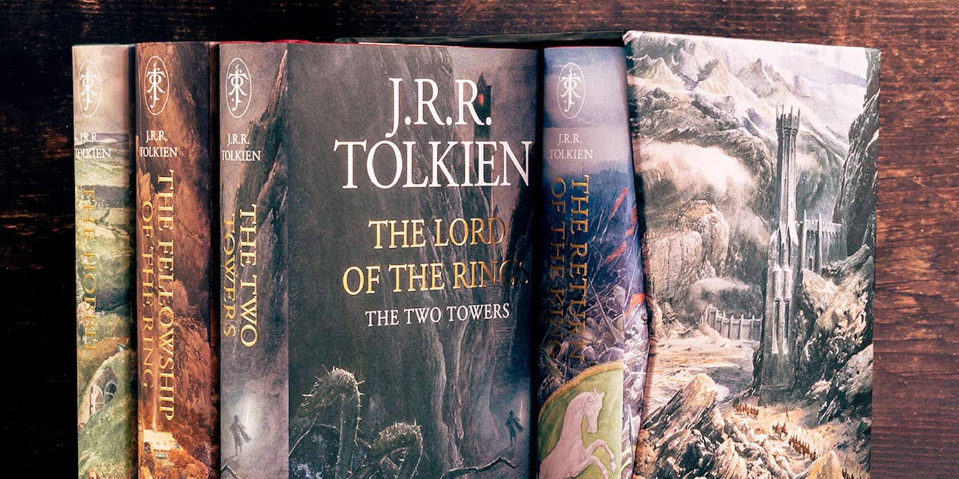 These Are the Best Gifts for ‘Lord of the Rings’ Fans