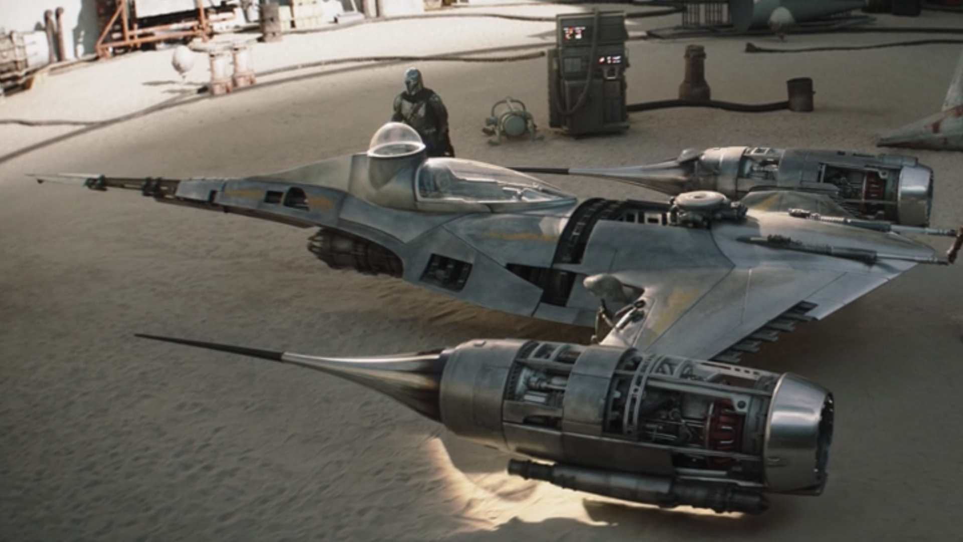 'Star Wars' Fans Have Mixed Feelings About Mando's New Ship