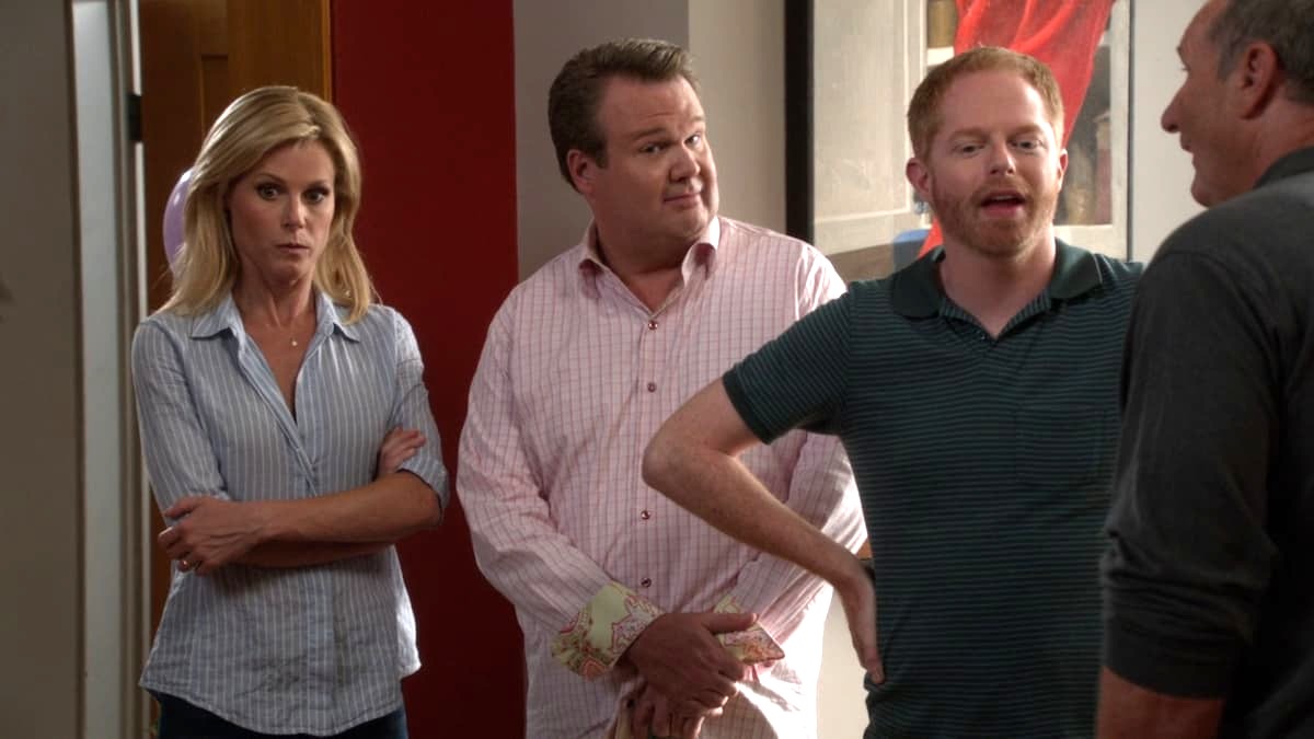 10 Comedies You’ll Love if You’re a Fan of ‘Modern Family'