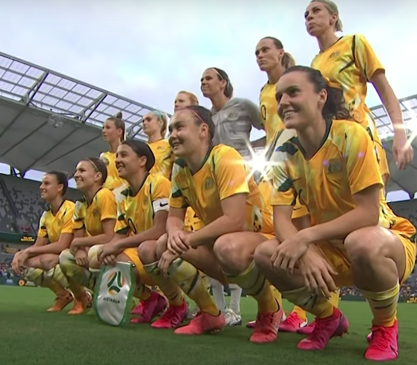 Why Are Australia's Olympic Colors Green and Yellow?