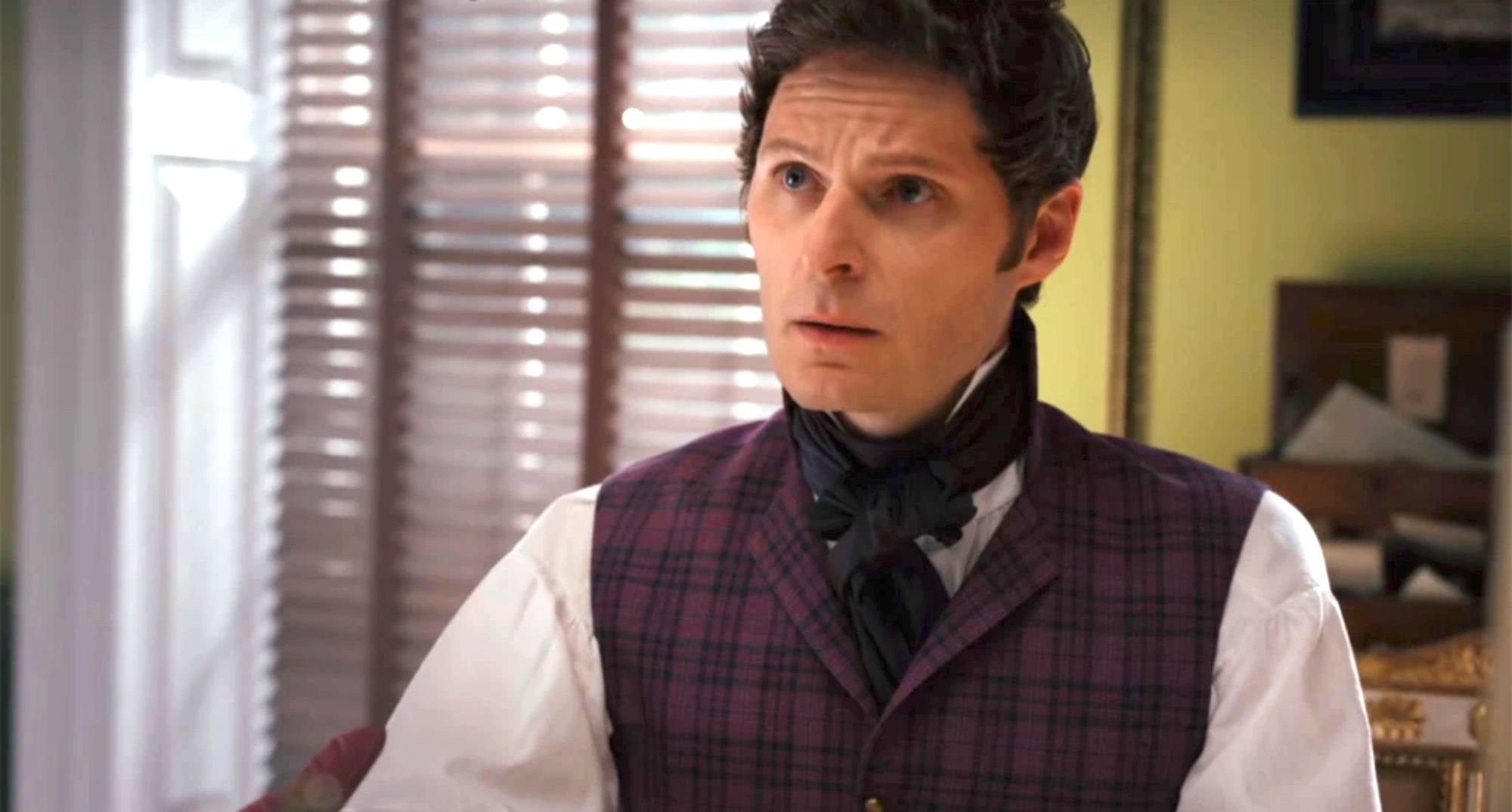 Who Is the New Lord Featherington in ‘Bridgerton’ Season 2? Actor and ...