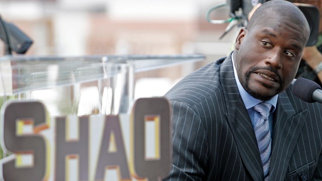 How Tall is Shaq? Shaq Height, Shoe Size, Weight, and More