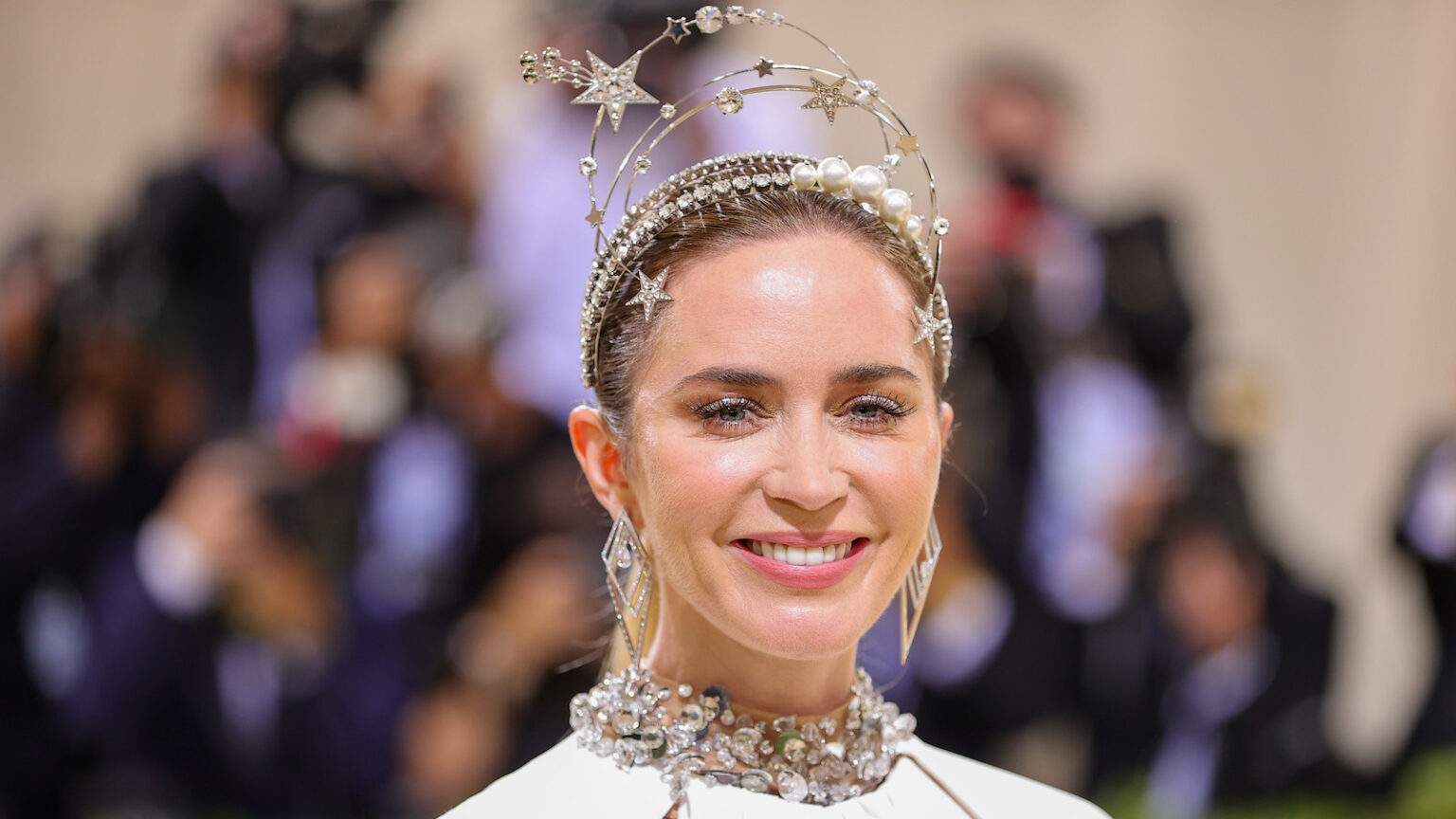 Fantastic 4 Fans Beg Marvel To Cast Emily Blunt As Sue Storm 8421