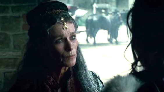 Revamped CW Pilot The Selection Continues Casting