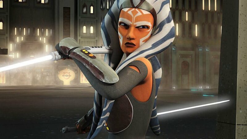Star Wars: How Did Ahsoka Tano Get Her White Lightsabers? Explained