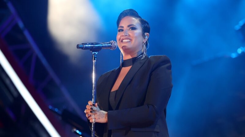 10 Non-Binary Celebrities We're Celebrating on Non-Binary People's Day