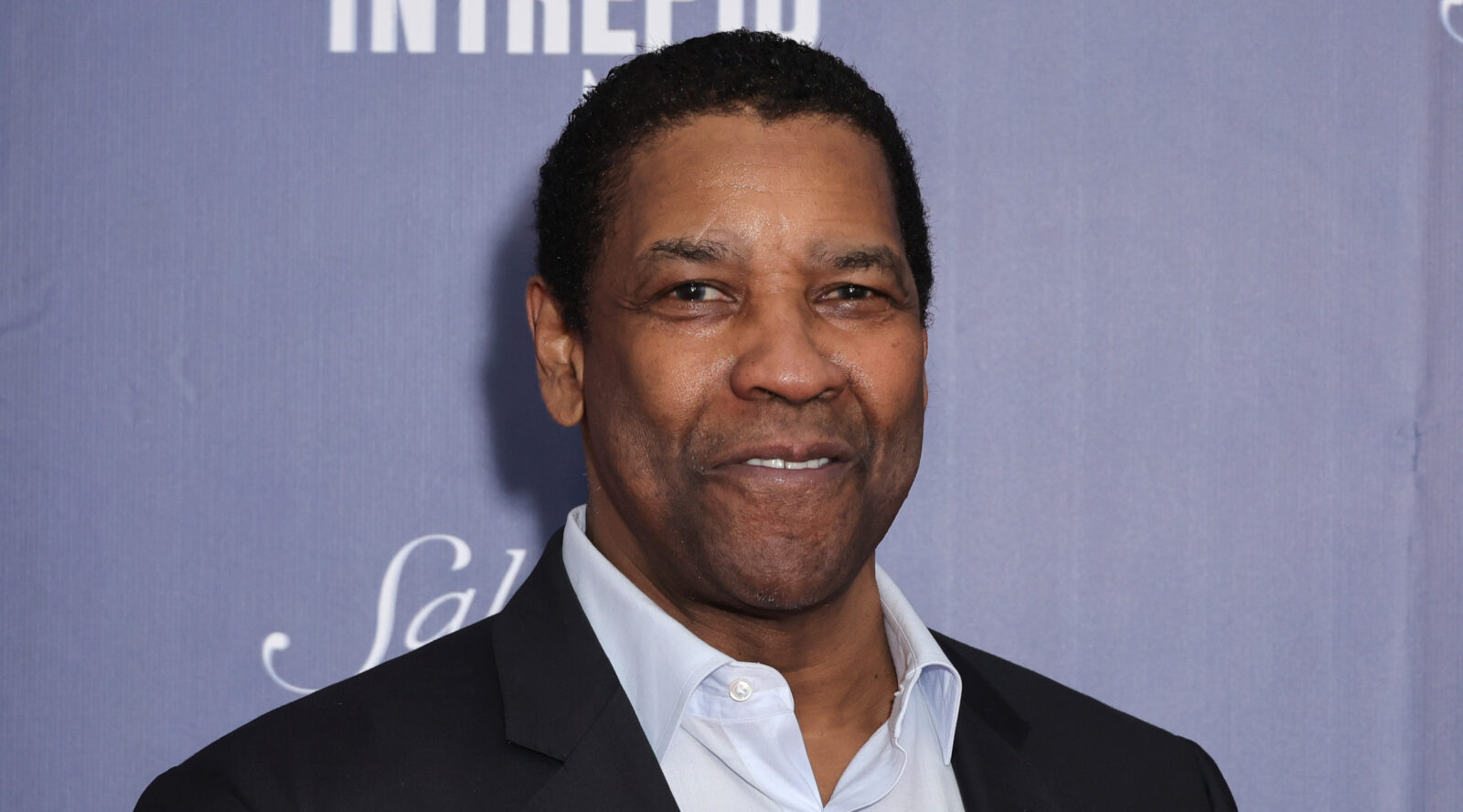 Denzel Washington Misses Medal of Freedom Ceremony Due To COVID-19