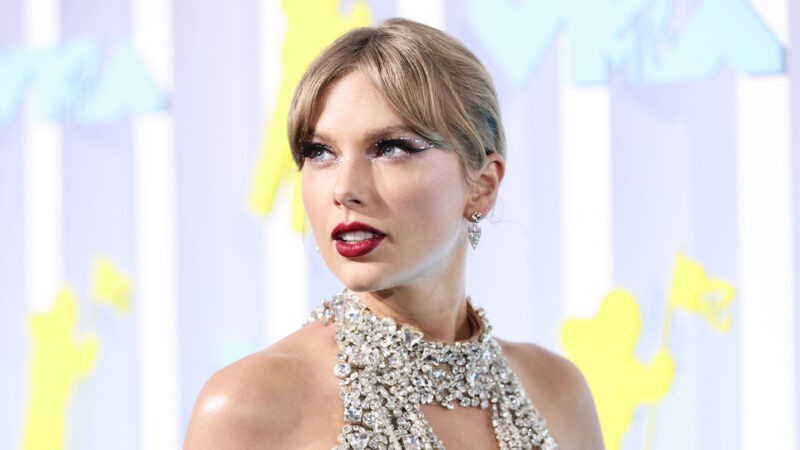 When is Taylor Swift's New Album Coming Out? 'Midnights' Release Date ...