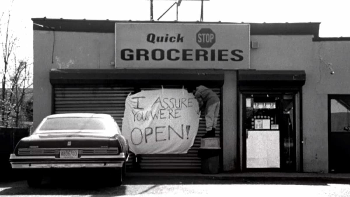 Best 'Clerks' Quotes Ranked