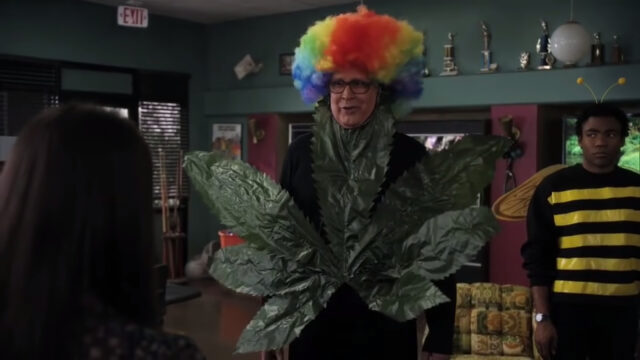 Will the Universally-Disliked Chevy Chase Be in the 'Community' Movie?