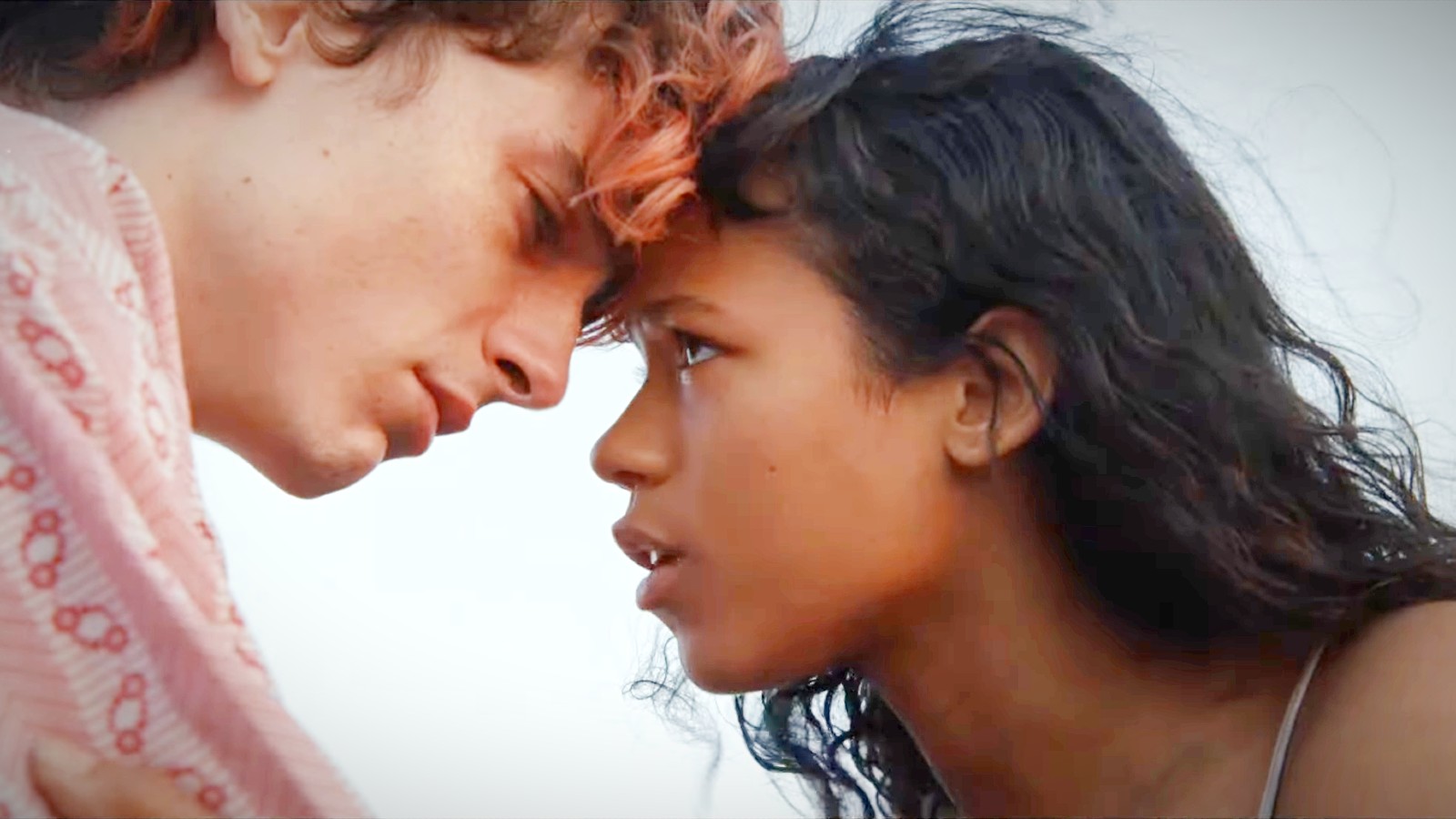 Review: 'Bones and All' Relishes In the Ecstasy and Betrayal of Flesh