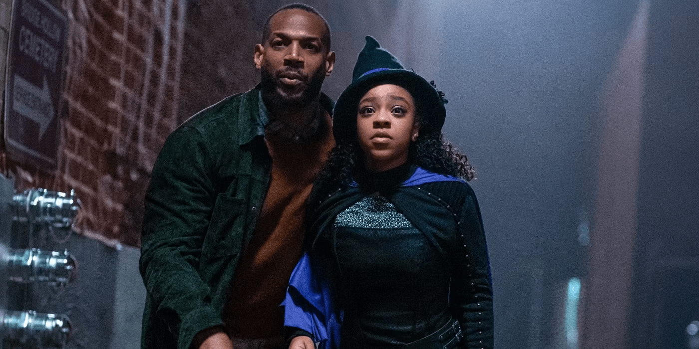 'Stranger Things' Star Compares the Hit Series to Her Latest Spooky ...