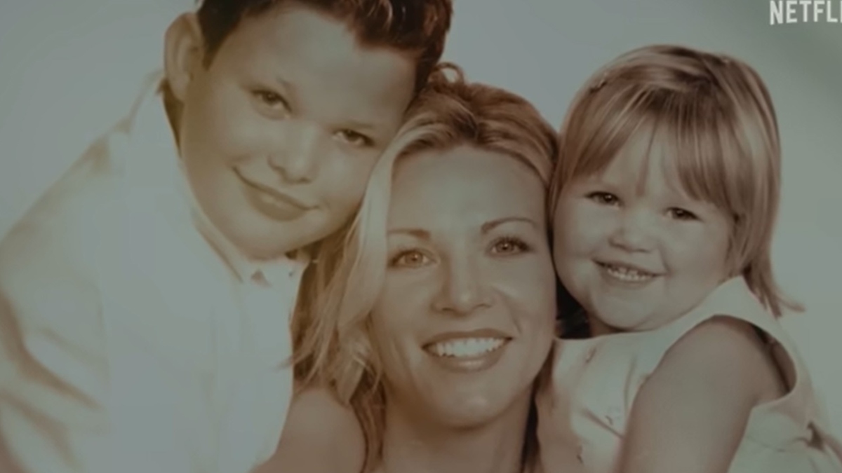 7 Unbelievable Details From Netflix’s ‘Sins of Our Mother’ Twisted True Crime Documentary