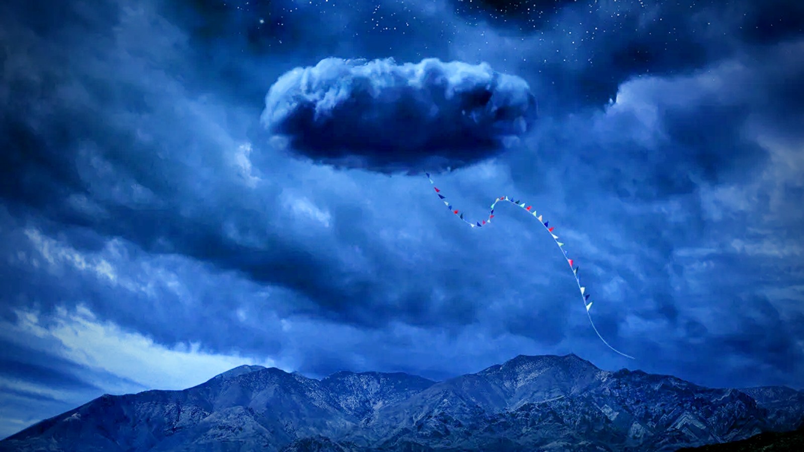 Mike Flanagan Consults Another Horror Icon on a Suspicious Cloud