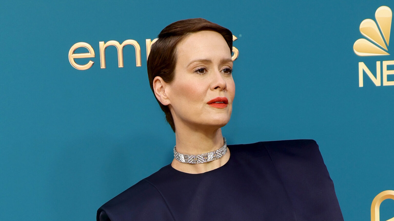 Sarah Paulson Bringing Adaptation Of 'The Way Down' Up To Viewers