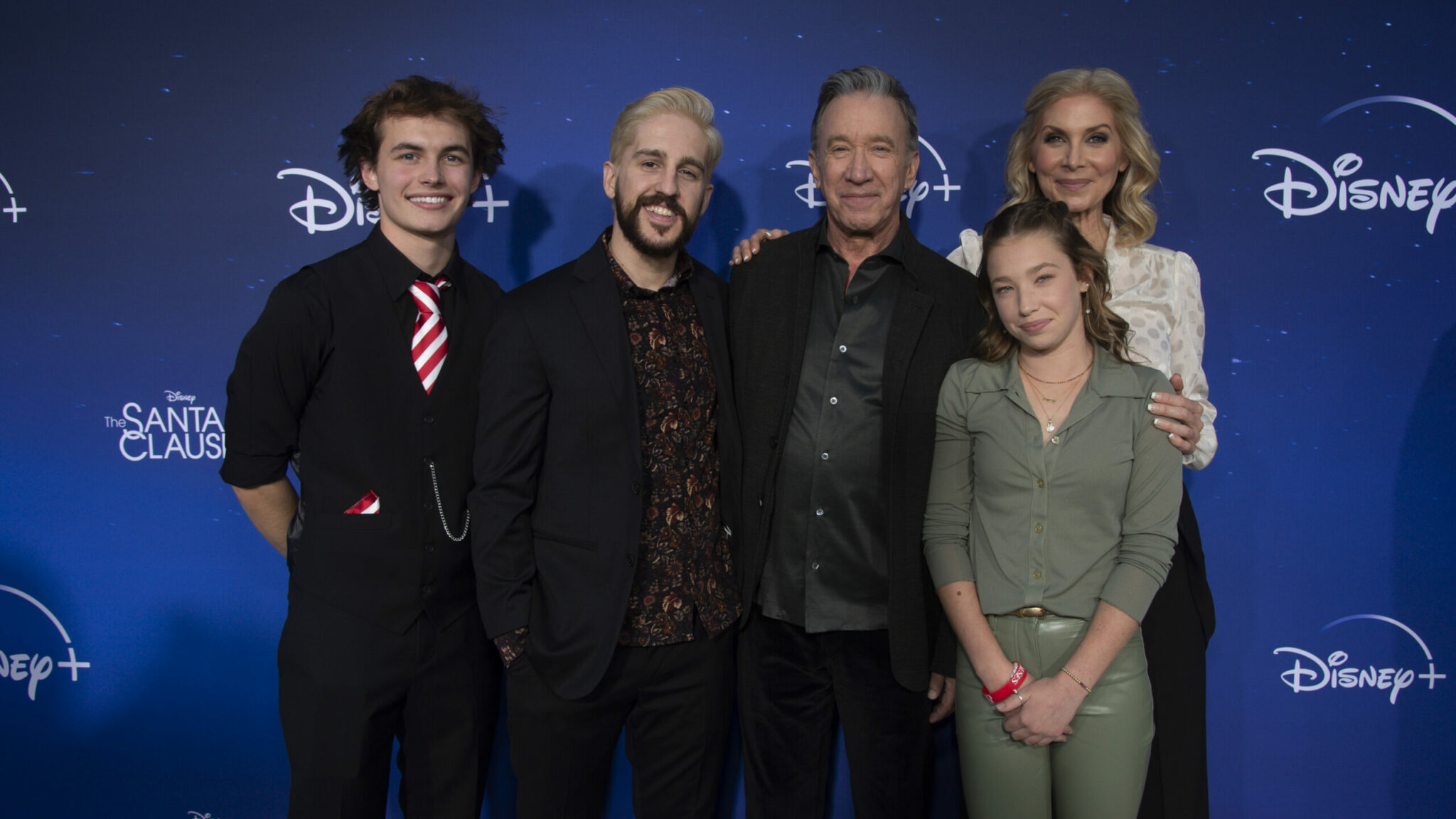 It’s All Holiday Cheer at ‘The Santa Clauses’ Red Carpet Premiere