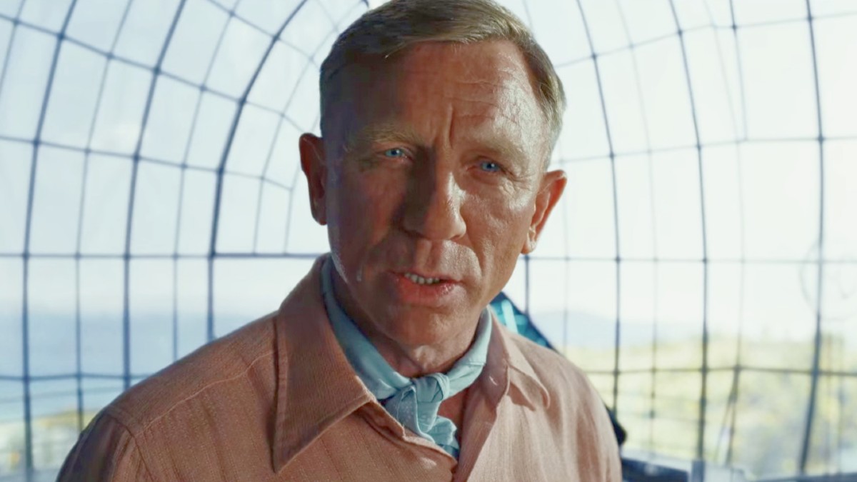 Every Marvel Actor Who Appears in ‘Glass Onion: A Knives Out Mystery’ (And Who the Rest of the ...