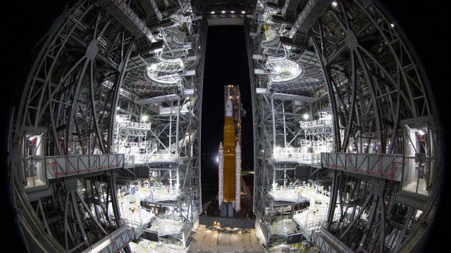 NASA Artemis I Orion Capsule 'Splashdown': When It Should Happen, and ...