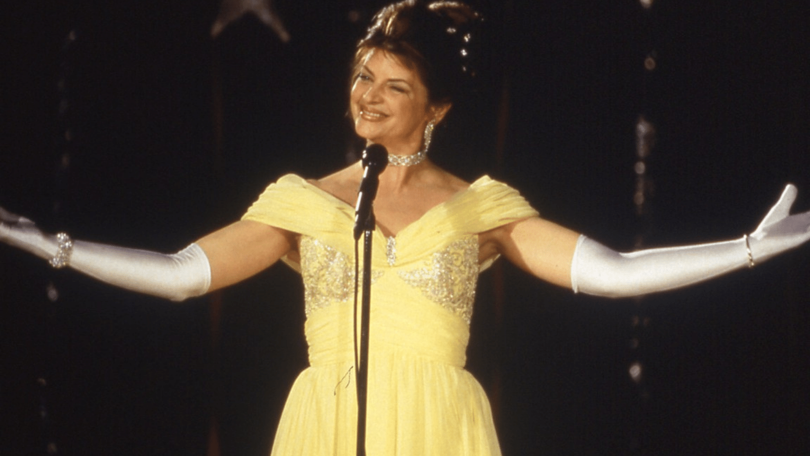 Where Can I Watch ‘Drop Dead Gorgeous?'