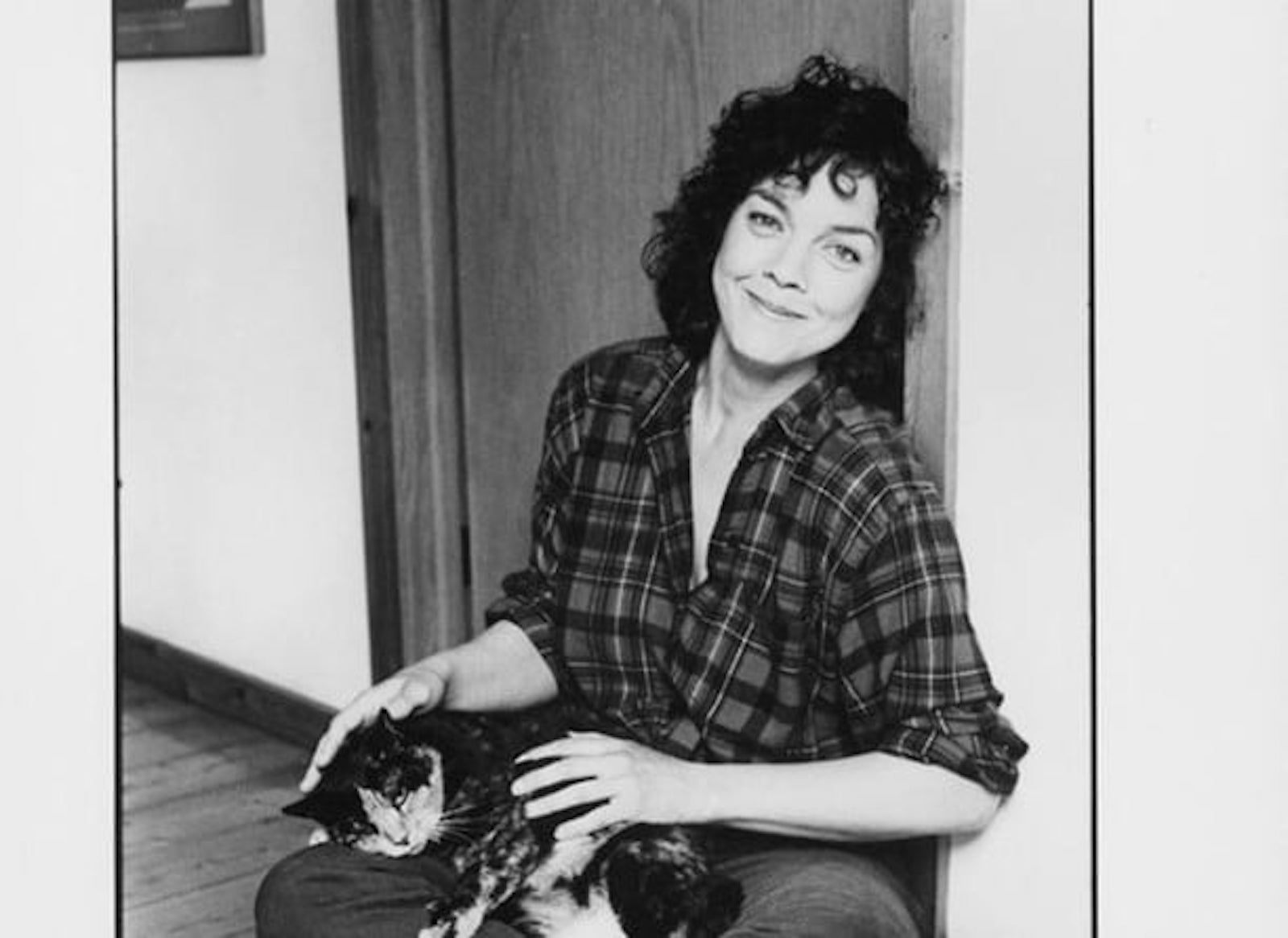 Stars Pay Tribute to Singer-songwriter Shirley Eikhard