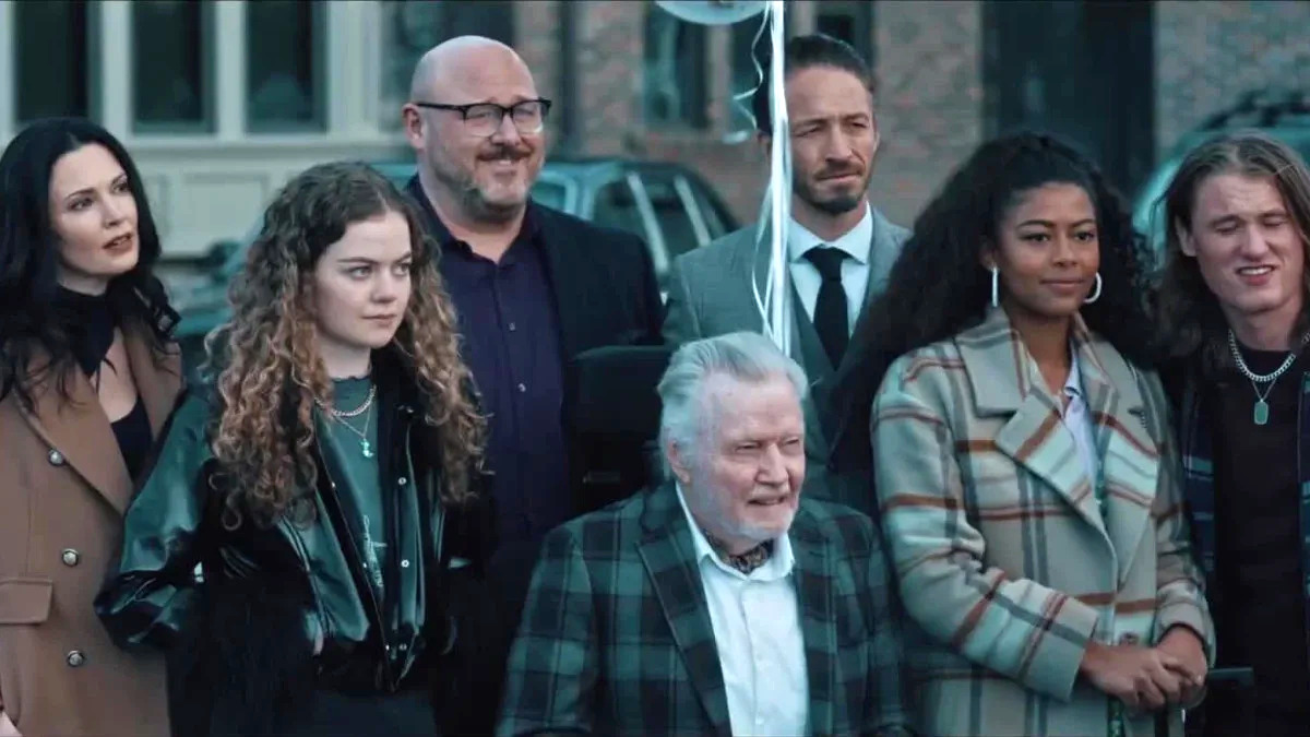 A Bad Bargain Basement Murder Mystery Crashes the Streaming Top 10