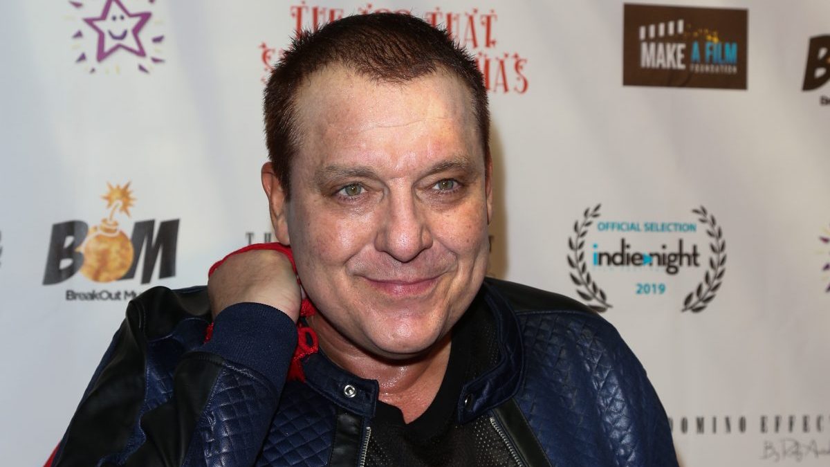 Tom Sizemore’s Family Left With Tough Decision As Star’s Condition ...