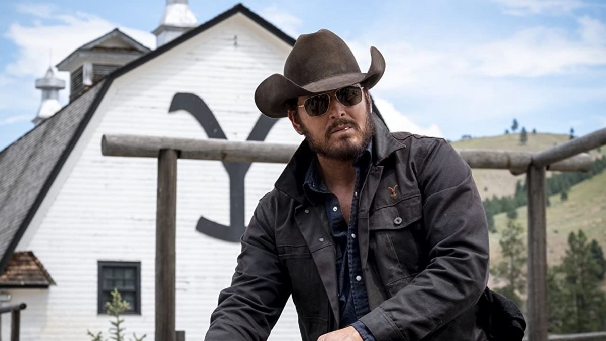 ‘Yellowstone’ Star Cole Hauser Ditches the Rip Wheeler Beard for a Trip ...