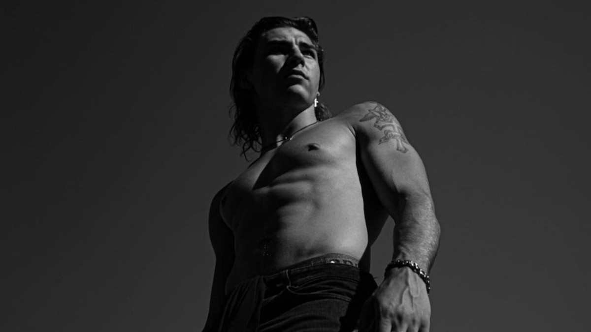 Who Was Alexander Jennings? The ‘Outer Banks’ Season 3 Dedication ...