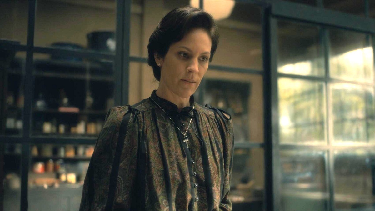 Exclusive: Annabeth Gish Talks ‘Little Dixie,’ ‘Mayfair Witches,’ and ...