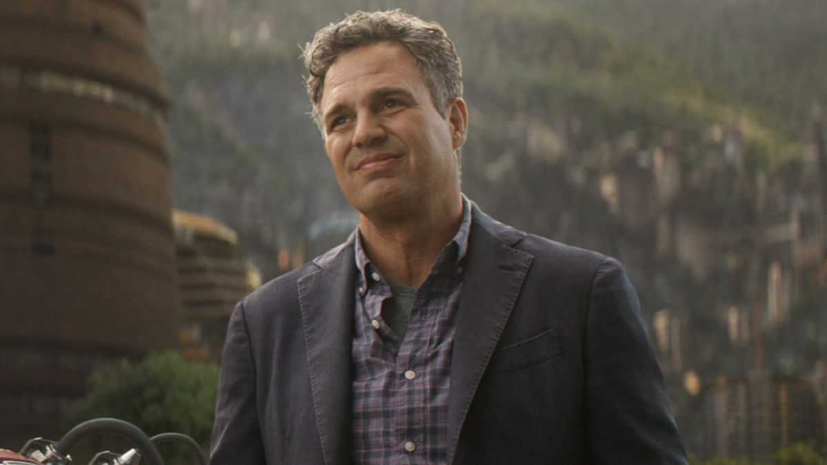 Mark Ruffalo Rallies for SAG Members To Authorize Strike in Support of WGA