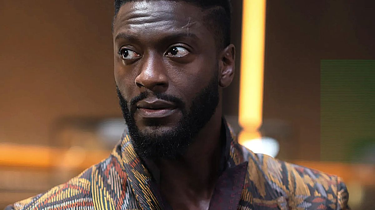'Green Lantern' Star Aldis Hodge Should Snub the DCU and Play the MCU’s ...