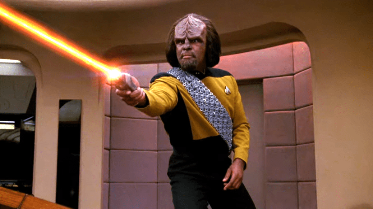 Set phasers to fun: All the 'Star Trek' phasers, explained