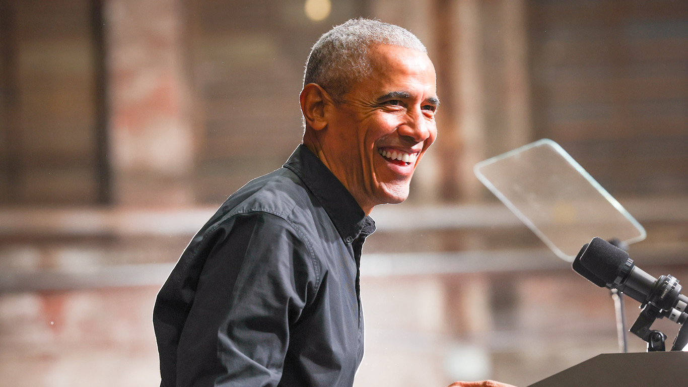 Barack Obama Provides Us a Snapshot of the Working Lives of Americans in New Netflix Limited Series