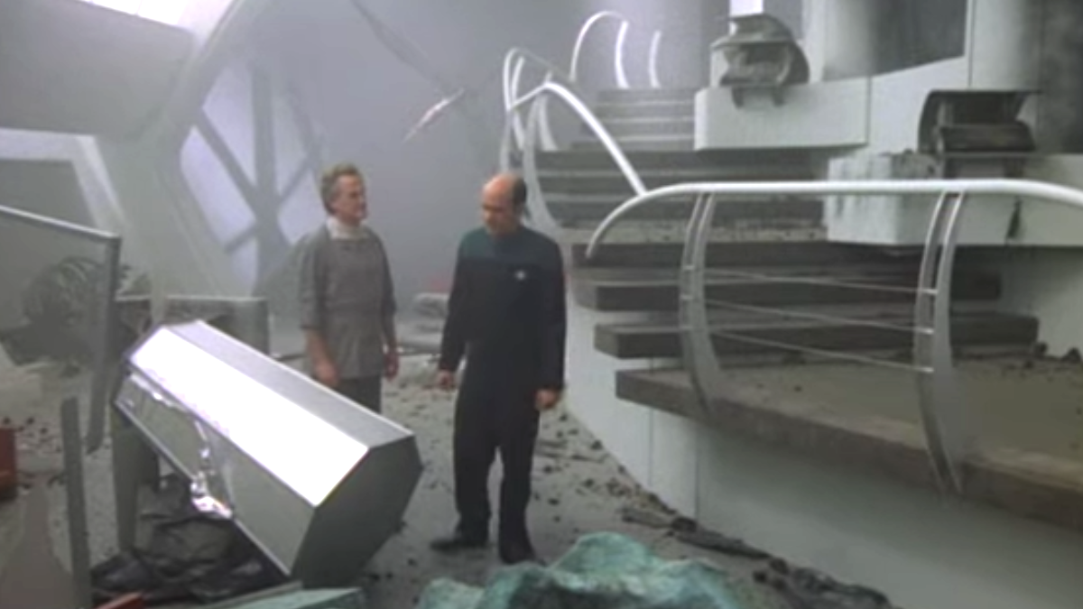 The 10 Best Episodes of ‘Star Trek: Voyager,’ Ranked