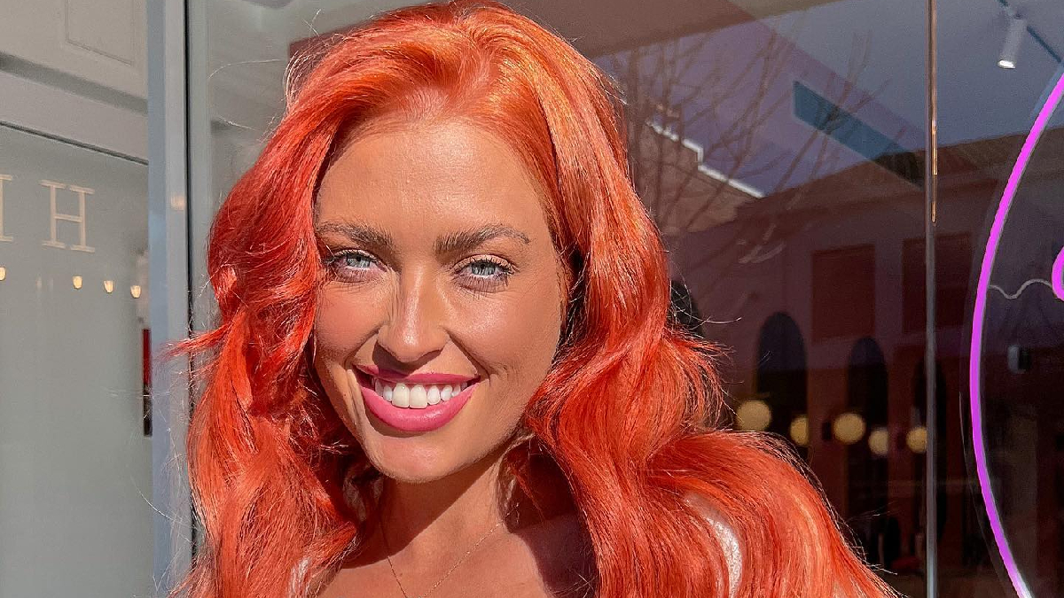 Who Is Social Media Influencer Emma Claiir and Why Did They Leave ...