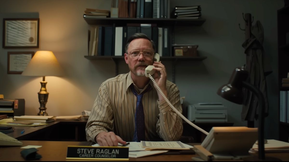Mathew Lillard Is the Biggest Winner From ‘Five Nights at Freddy’s ...