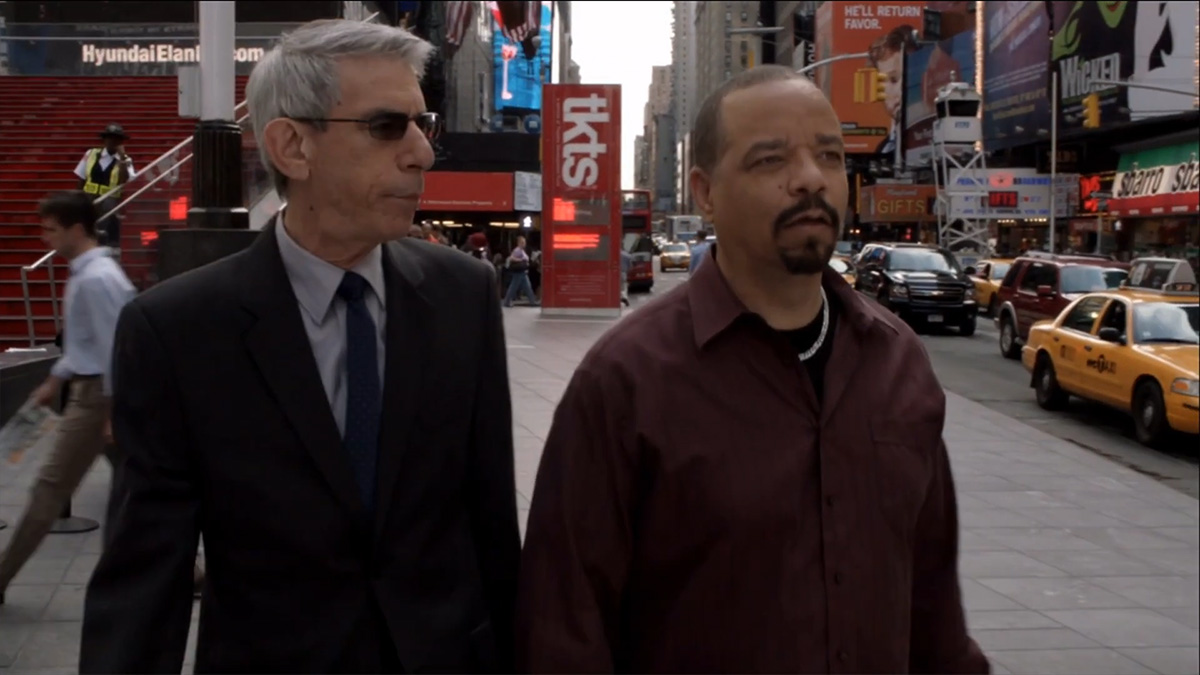 The 10 Best Detective John Munch Quotes From ‘Law & Order: SVU ...