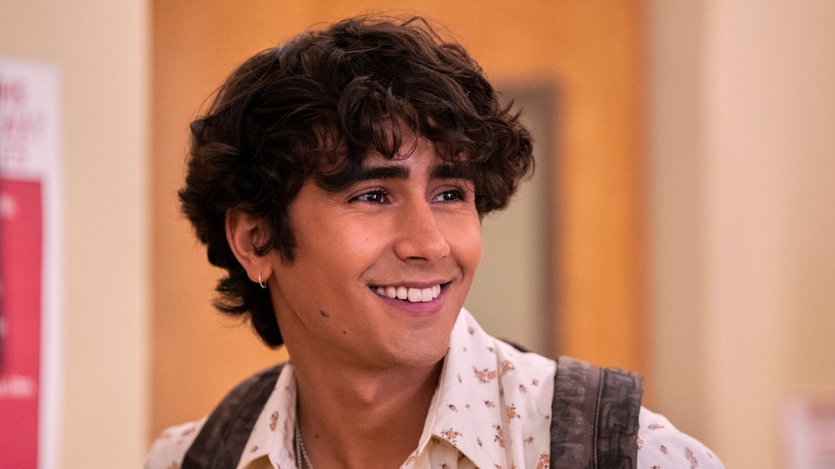 Who Plays Ethan in ‘Never Have I Ever’ Season 4 and Where Have I Seen ...