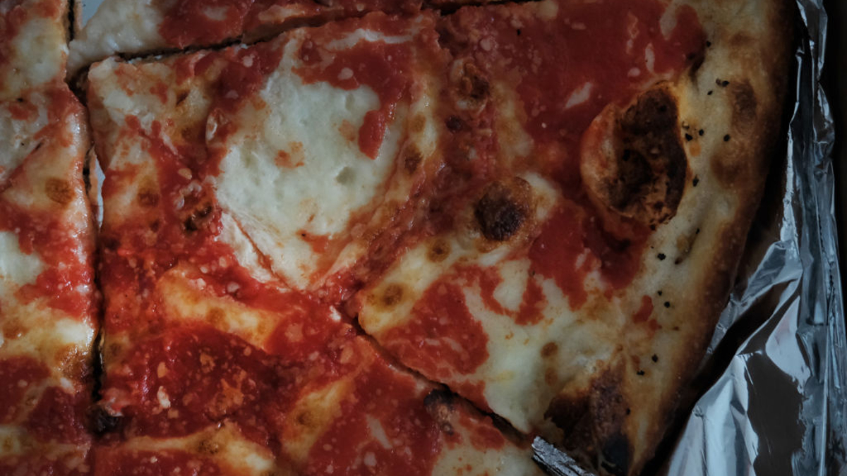 New York Wood-Fired Pizza Oven Ban Controversy, Explained
