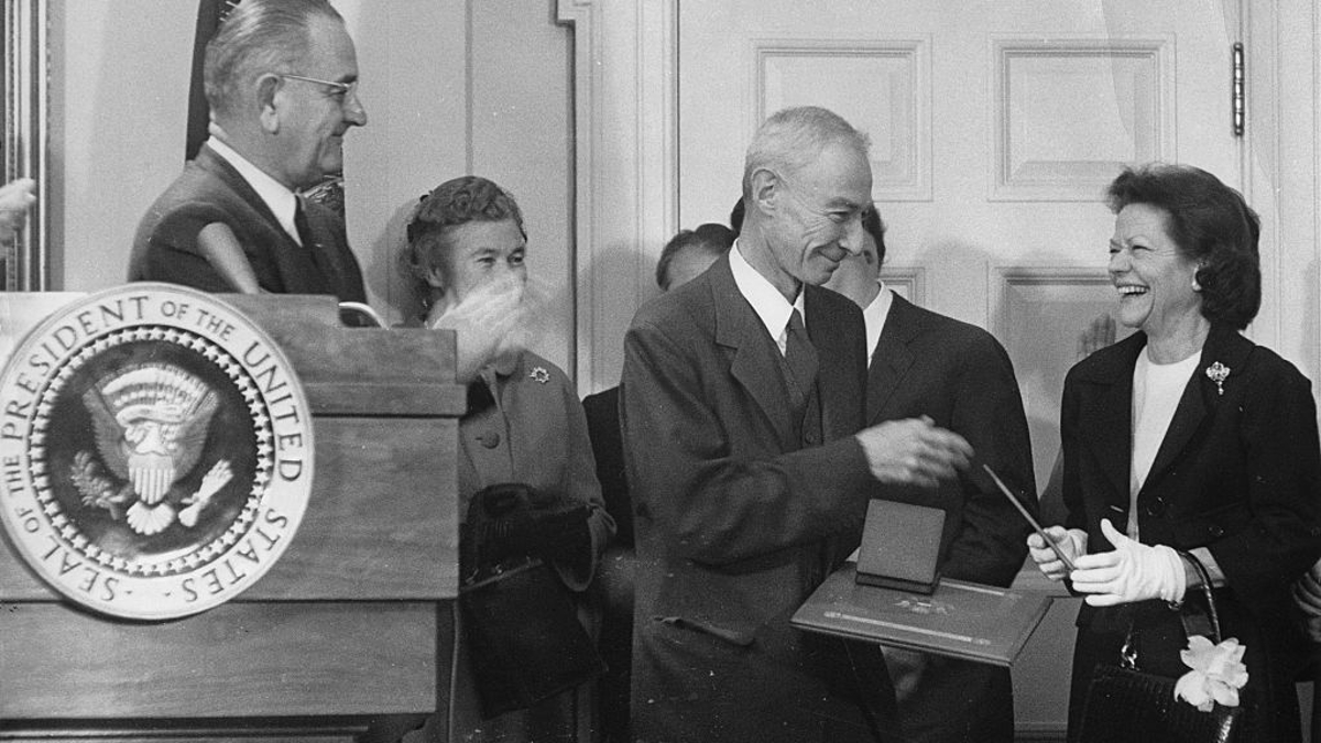 Was Oppenheimer a Communist?