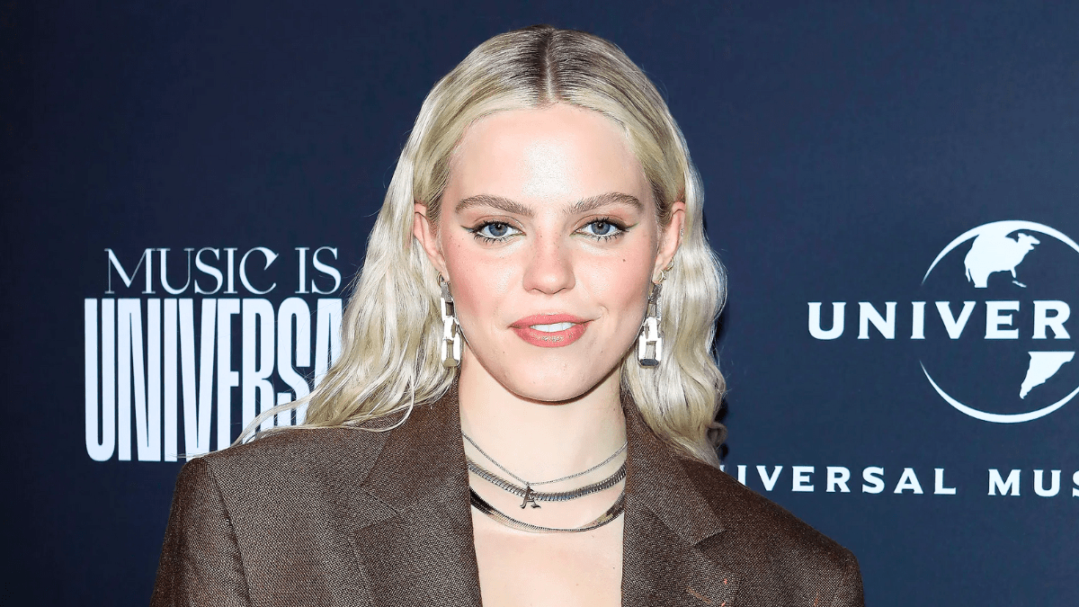 Does Reneé Rapp Have a New Partner? The Speculation, Explained