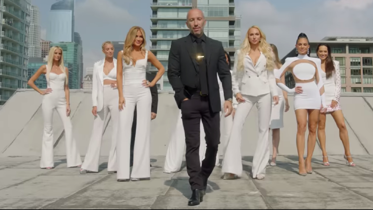 ‘Selling Sunset’: Chrishell Stause’s Net Worth and How She Earned It