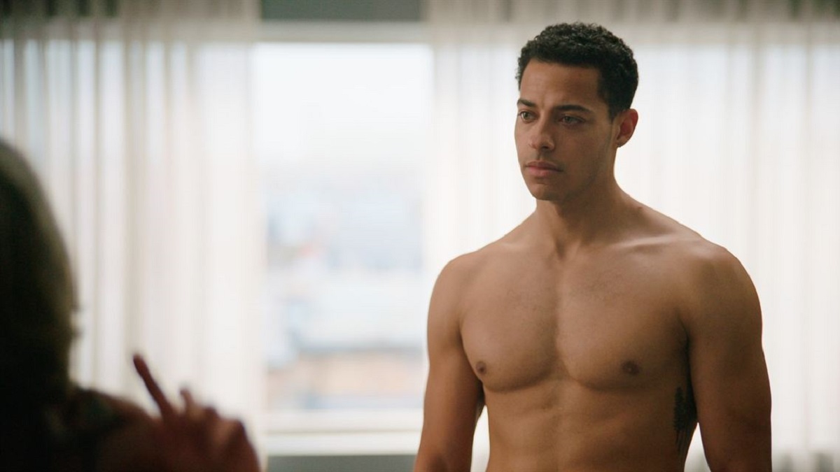 A Hulu Original Crosses the Divide to Pitch Up on Netflix's Global Top 10