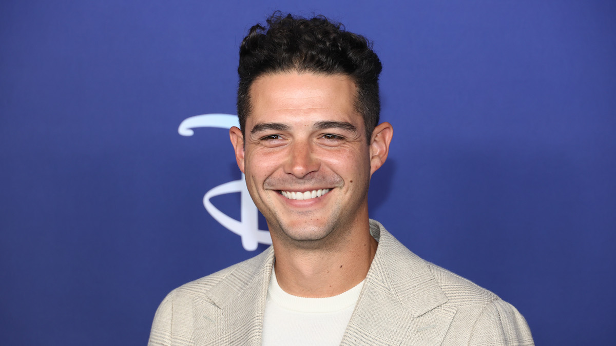 ‘Kind of Frustrating’: Wells Adams Reveals What He Didn’t Like When Wife Sarah Hyland Hosted ...
