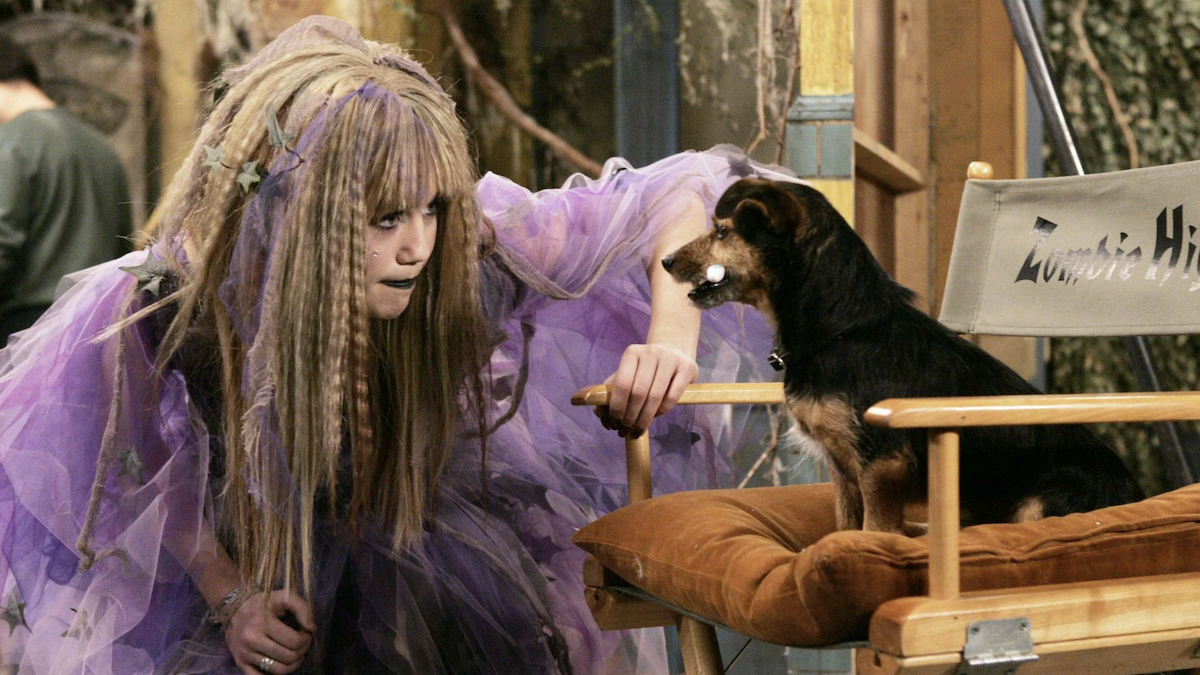 These OG Disney Channel Halloween Episodes Will Spook You Back to Your ...