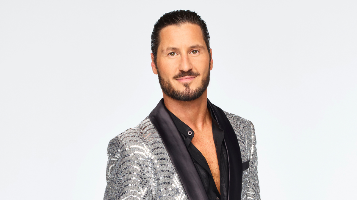 'My life has changed': Val Chmerkovskiy's dating history, explored – We ...