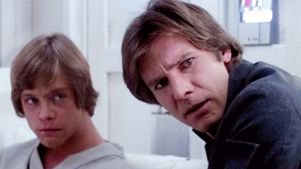 8 Celebrities With Scars and How They Got Them