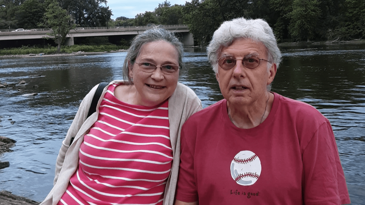 Who is Roxanne Doucett, the Woman Who Allegedly Poisoned Her Husband ...