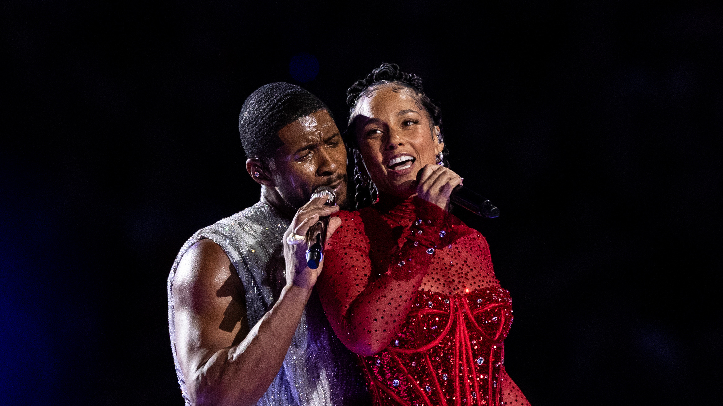 Who Performed with Usher in the Super Bowl Halftime Show?
